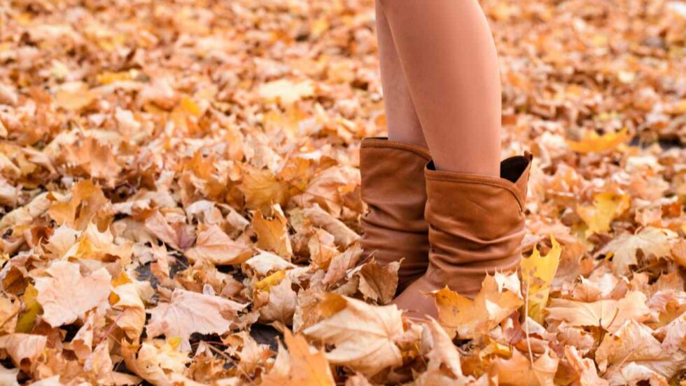 Fall Weather Care: How to Manage Worsening Varicose Veins